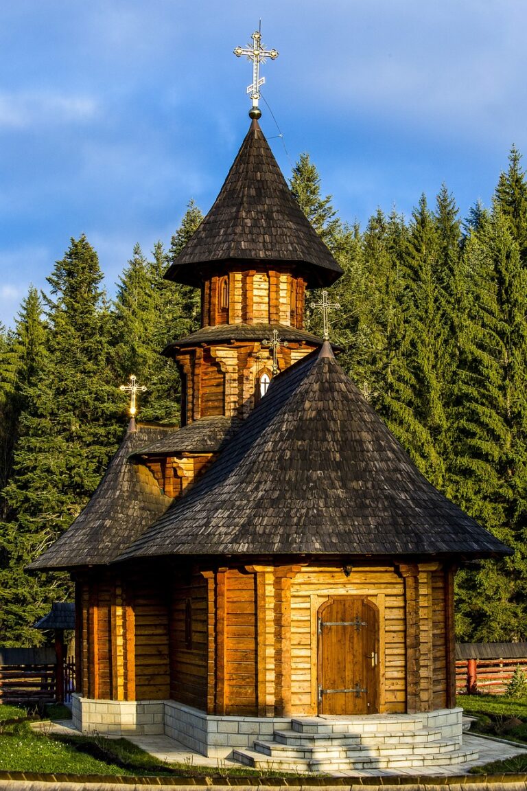 10 Best Places to Visit in Northeast Romania - Tourist Zaad