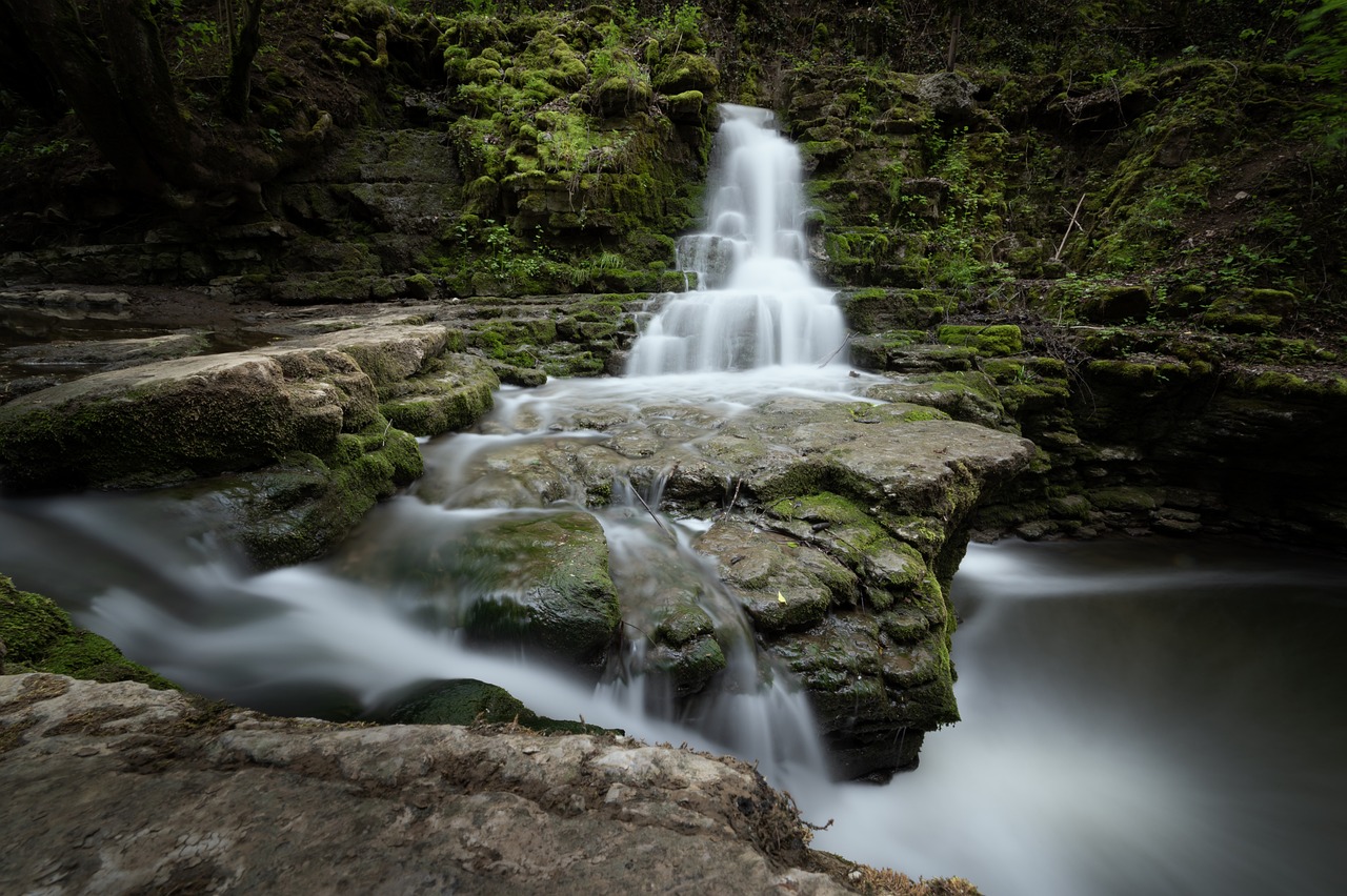 A List of 10 Waterfalls in Texas - Tourist Zaad